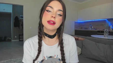 girl_of_yourdreams 06-03-2022 suckshow Females - HotWebcams